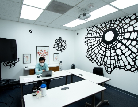 Wet Lab, Dry Lab & Office Space: The Difference and What You Need ...